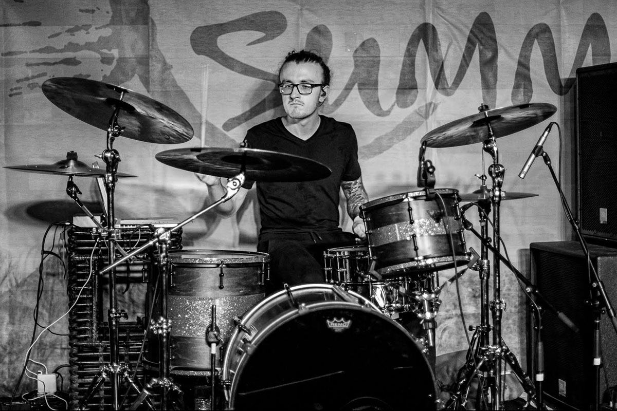 Review of Arizonan Summer’s “Temperatures Rise” - Burning Hot Events