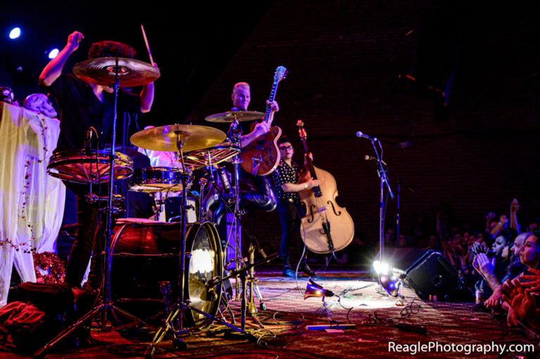 Horrorpops Deliver Packed Set to Packed Nile - Burning Hot Events