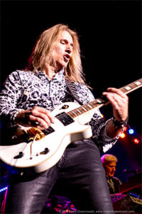 Appreciating Dennis DeYoung’s New LP: 26 East - Burning Hot Events